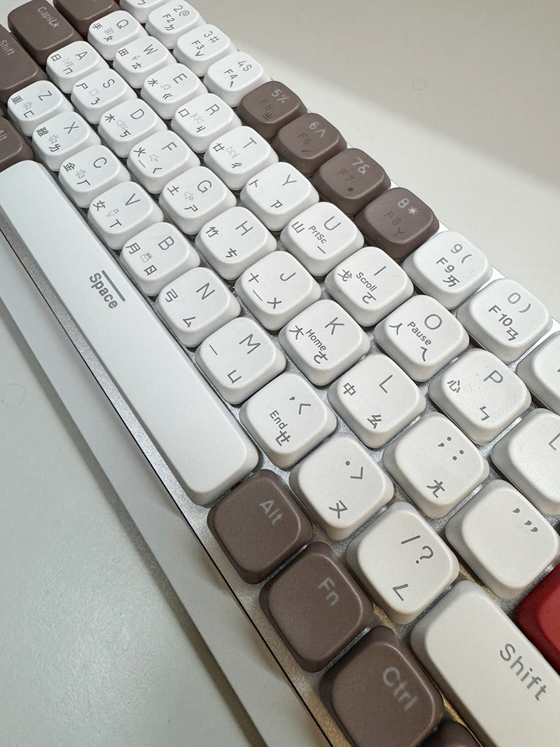 EW-KB-MK68-C14.jpg